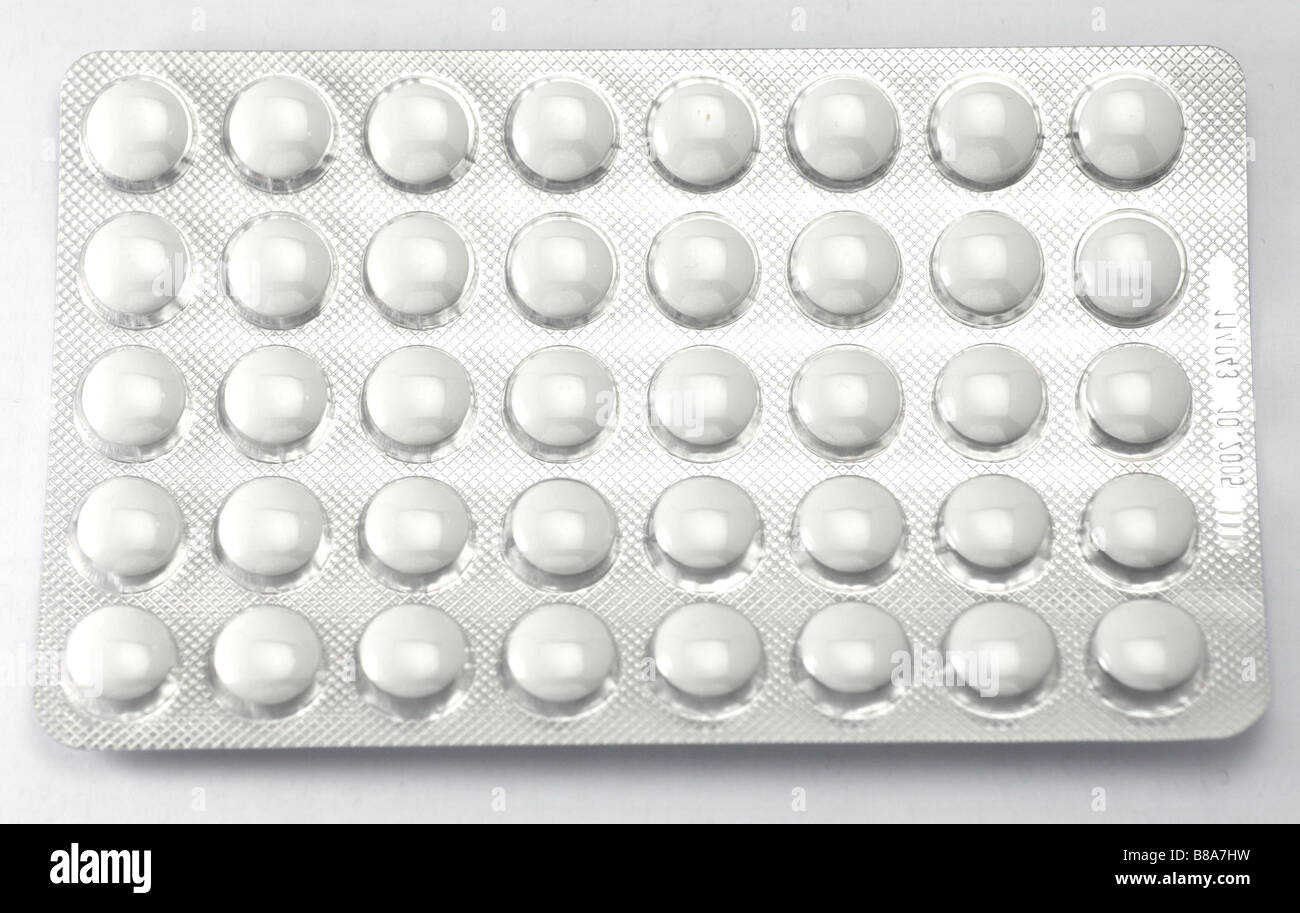 With the tablets hi-res stock photography and images - Alamy