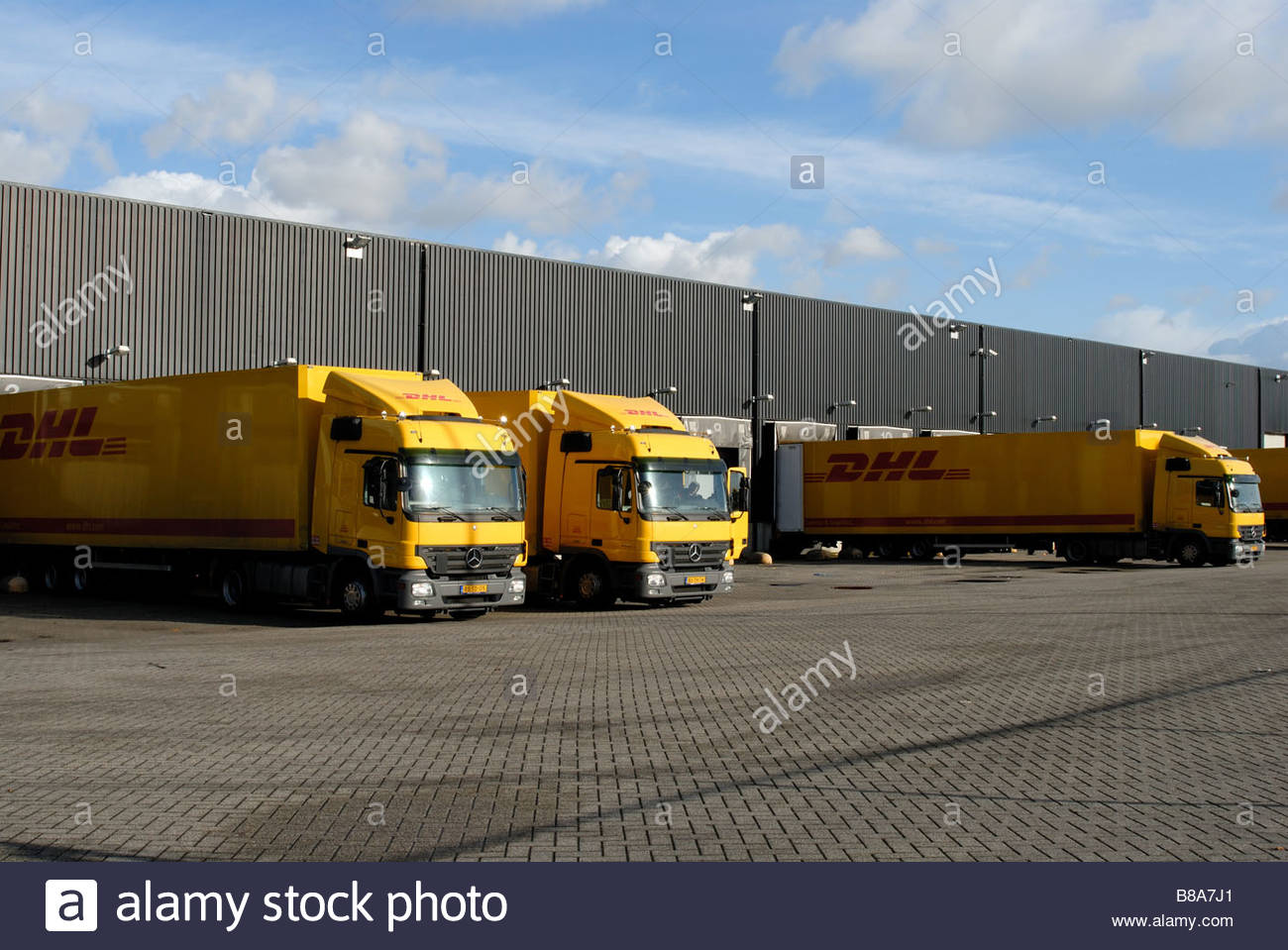 Dhl Logistics Stock Photos & Dhl Logistics Stock Images - Alamy