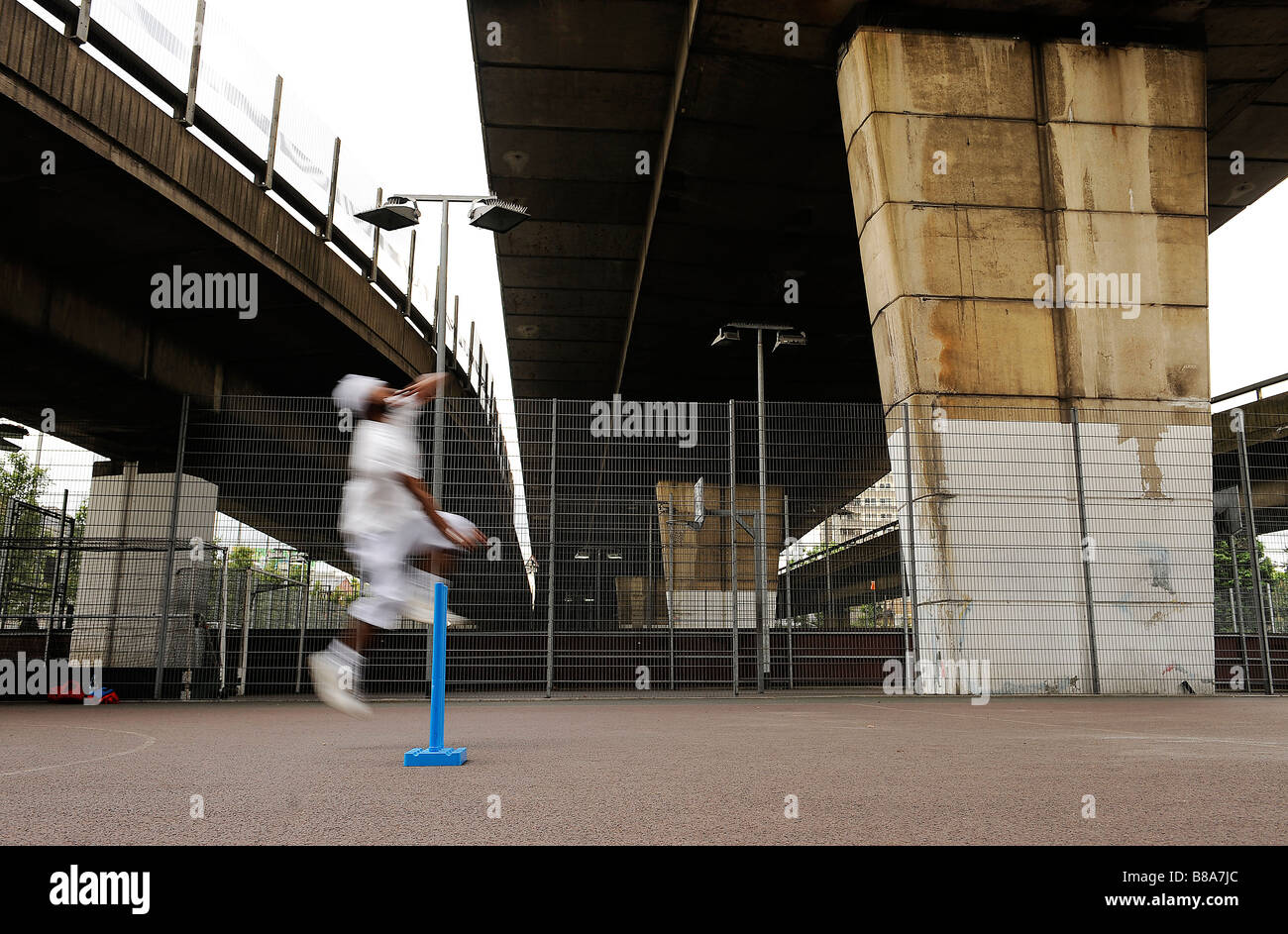 Inner City street Cricket London England Stock Photo - Alamy