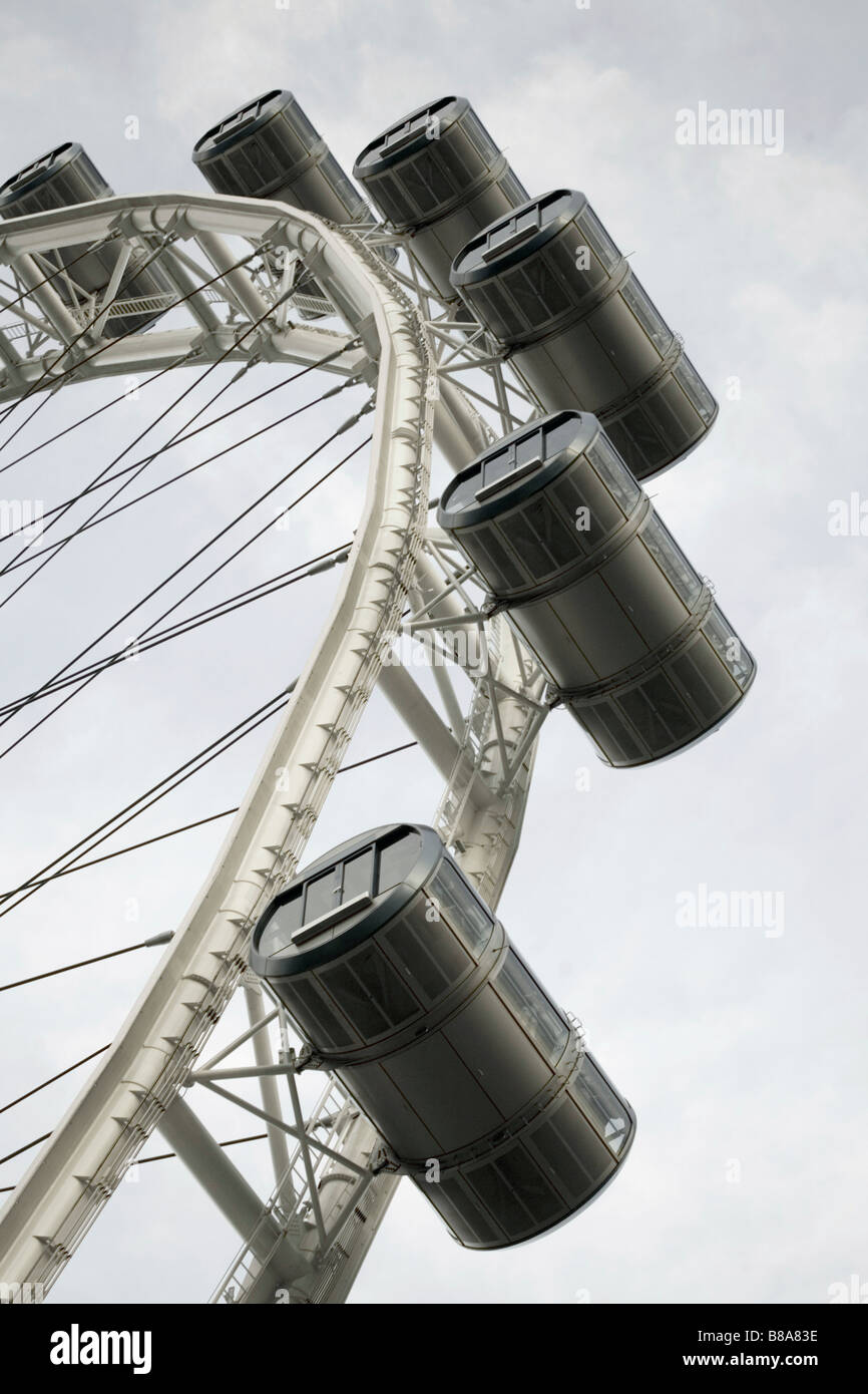 Singapore, Singapore Flyer observation wheel Stock Photo - Alamy