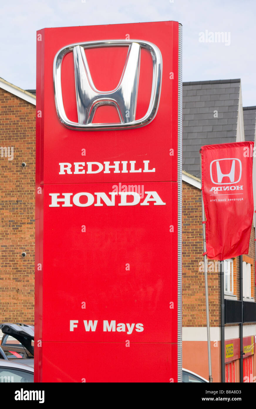 Honda sign hi-res stock photography and images - Alamy