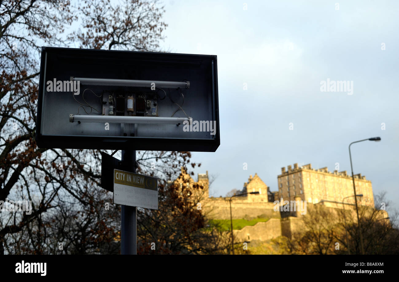 A signpost with Edinburgh Castle in the background Stock Photo - Alamy