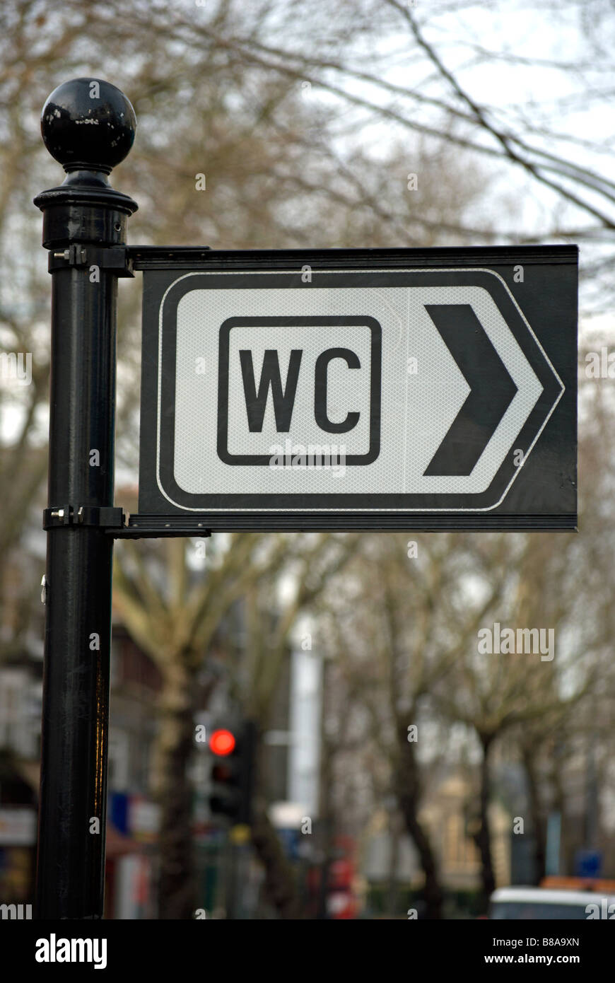 English restroom sign hi-res stock photography and images - Alamy