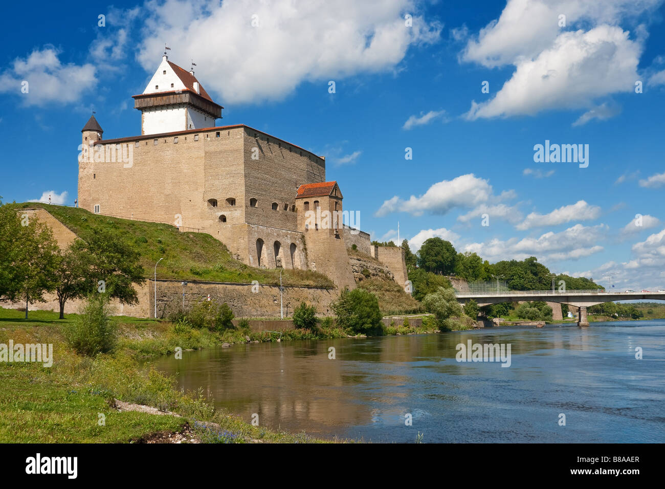Narva architecture hi-res stock photography and images - Alamy