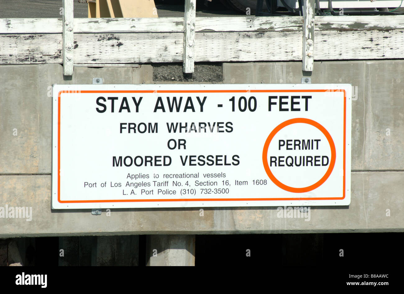 Warning sign on dock, Port of Los Angeles Stock Photo - Alamy