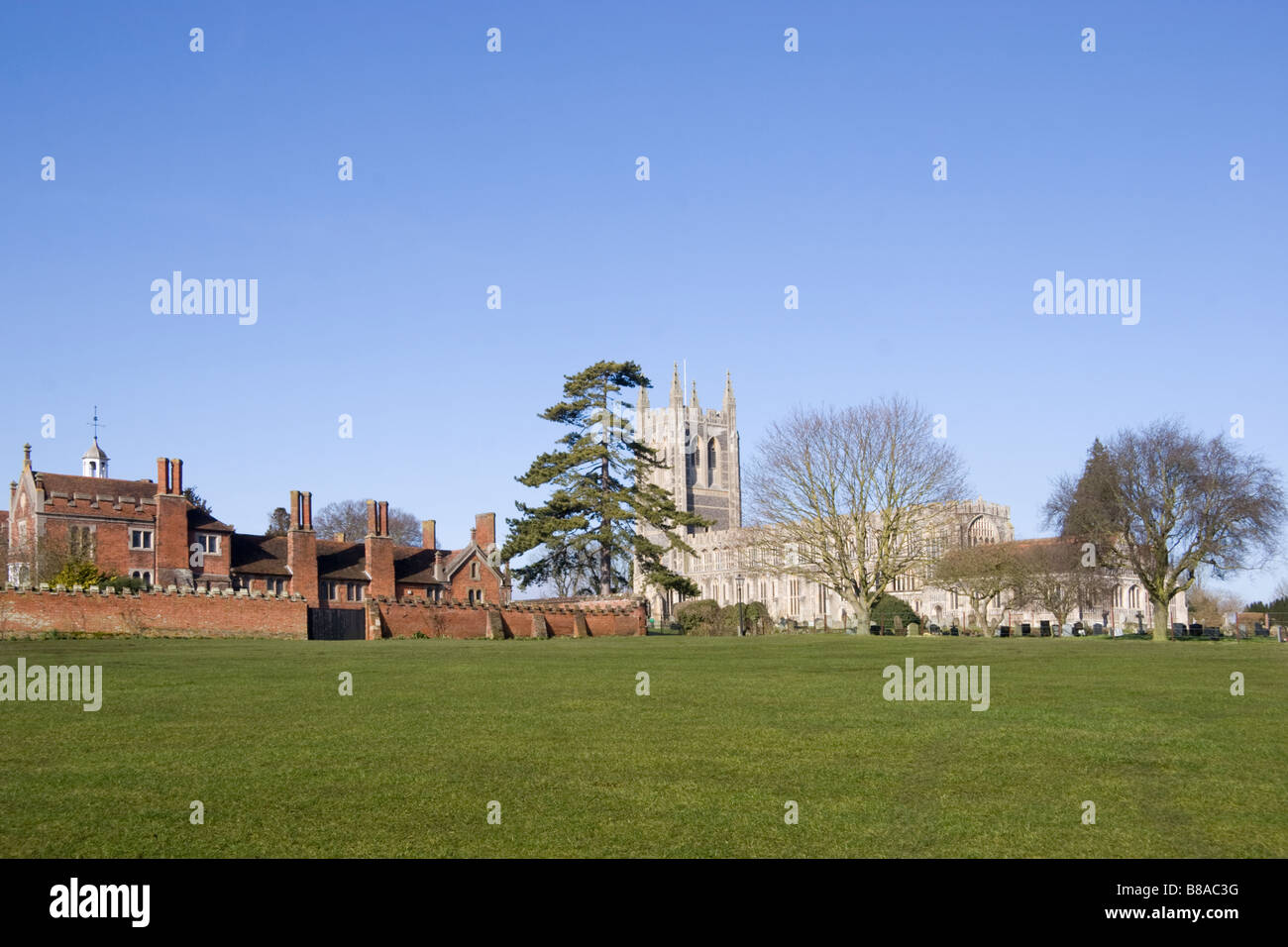 Hospital of the holy trinity hi-res stock photography and images - Alamy