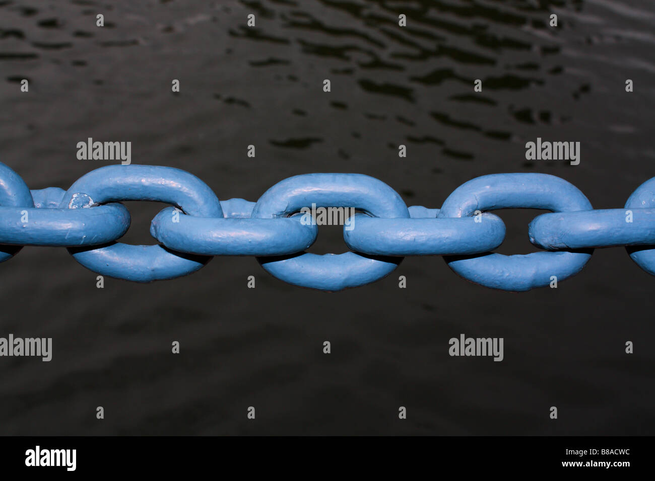 Chain of water hi-res stock photography and images - Alamy