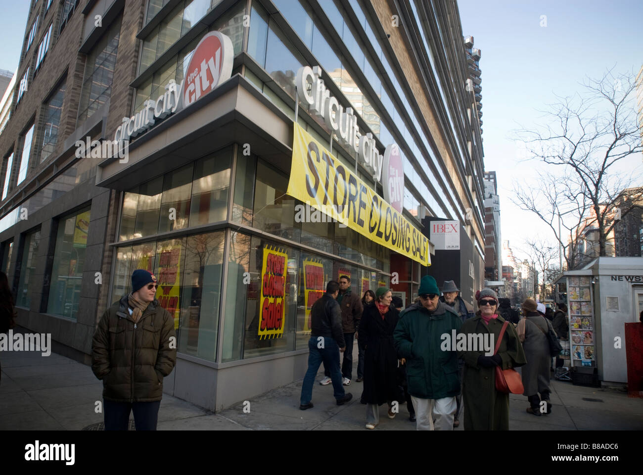 Digital circuit city hi-res stock photography and images - Alamy