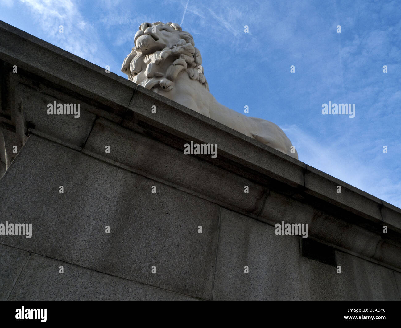 Westminster Bridge Lion Stock Photo - Alamy