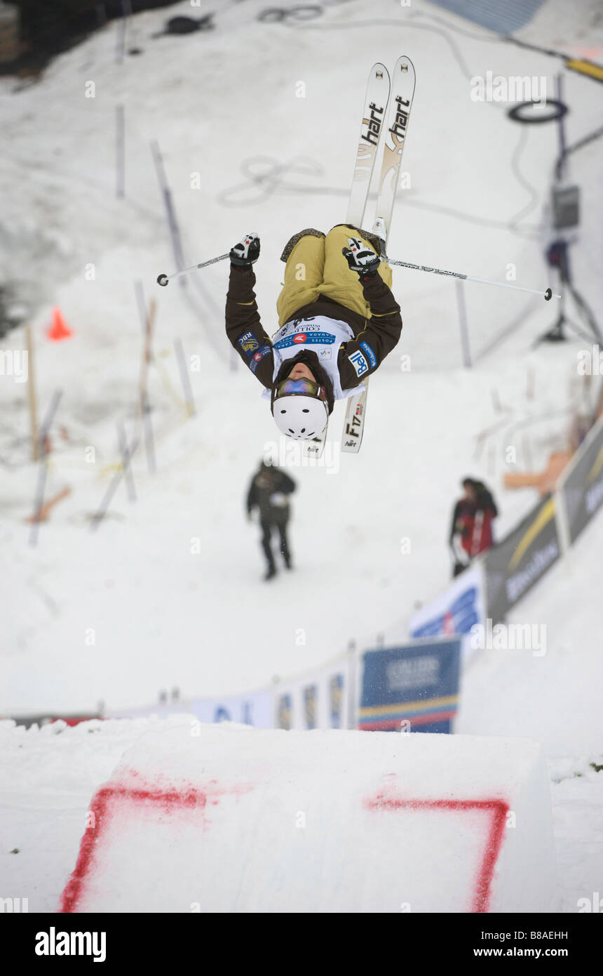Ladies Moguls Alexandre Dufresne CAN Stock Photo - Alamy