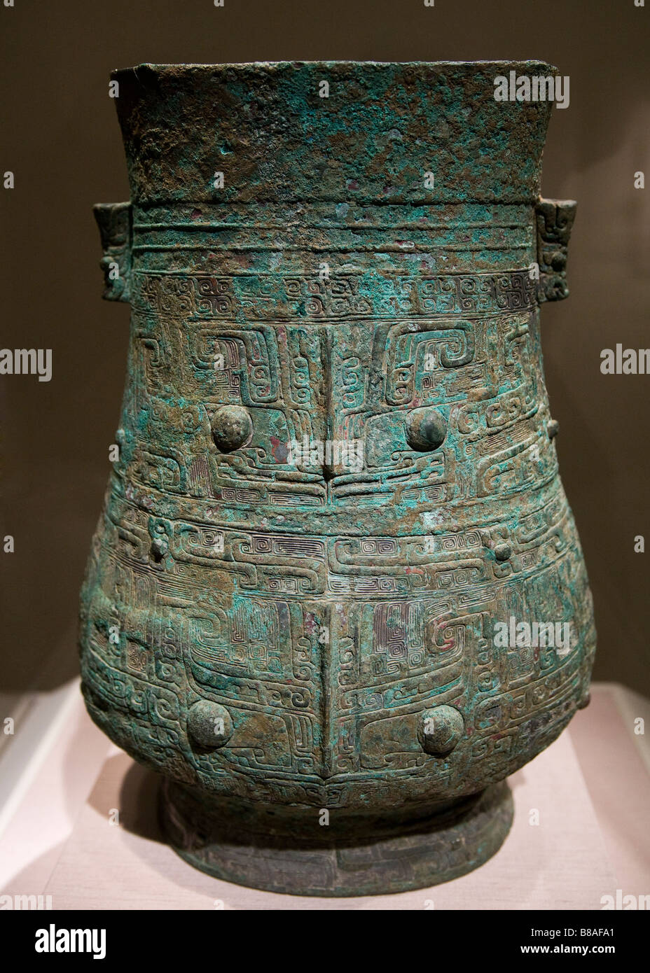 Ritual wine container - China, Shang dynasty 13th century B.C. bronze ...