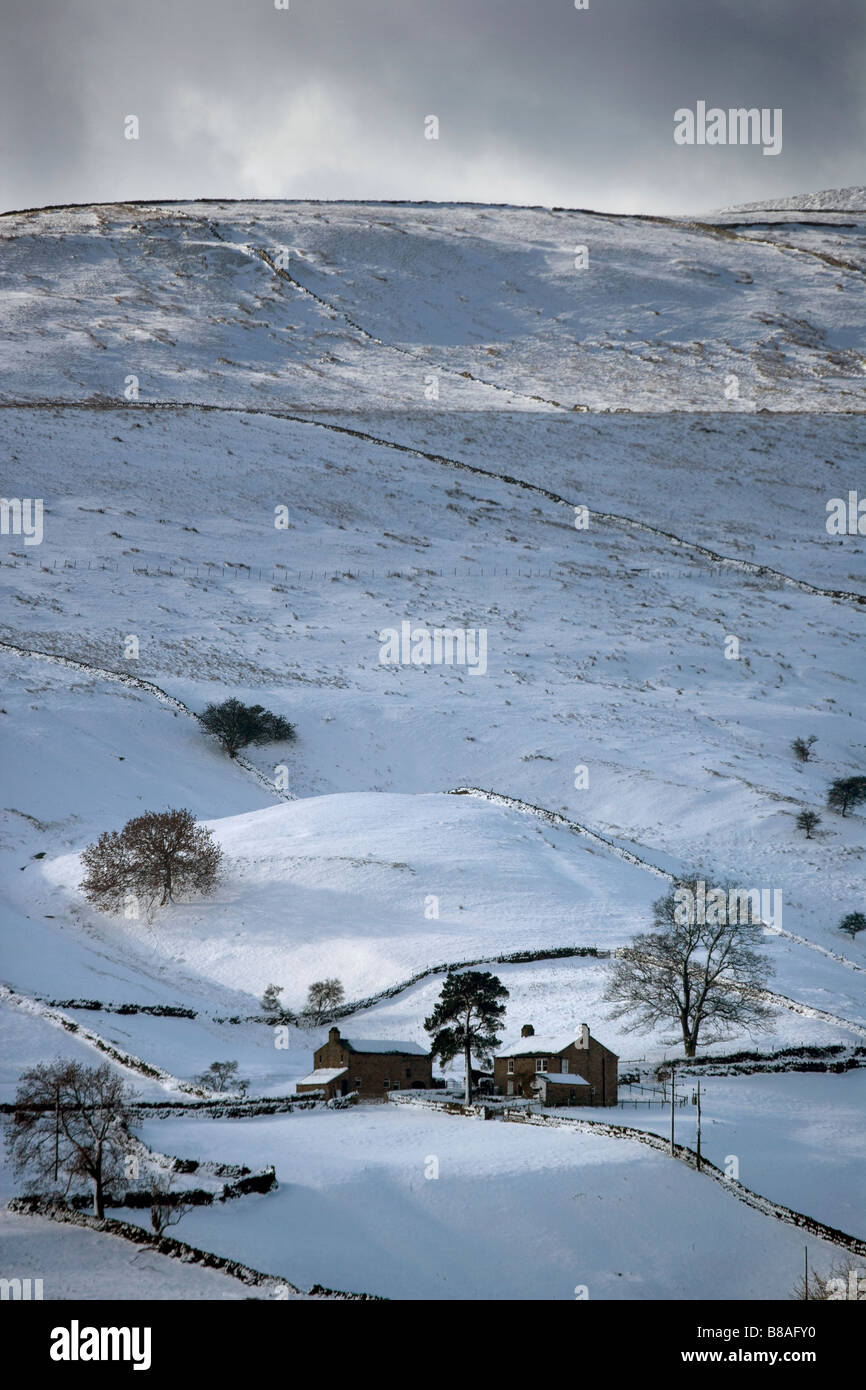 Low row swaledale yorkshire dales hi-res stock photography and images ...