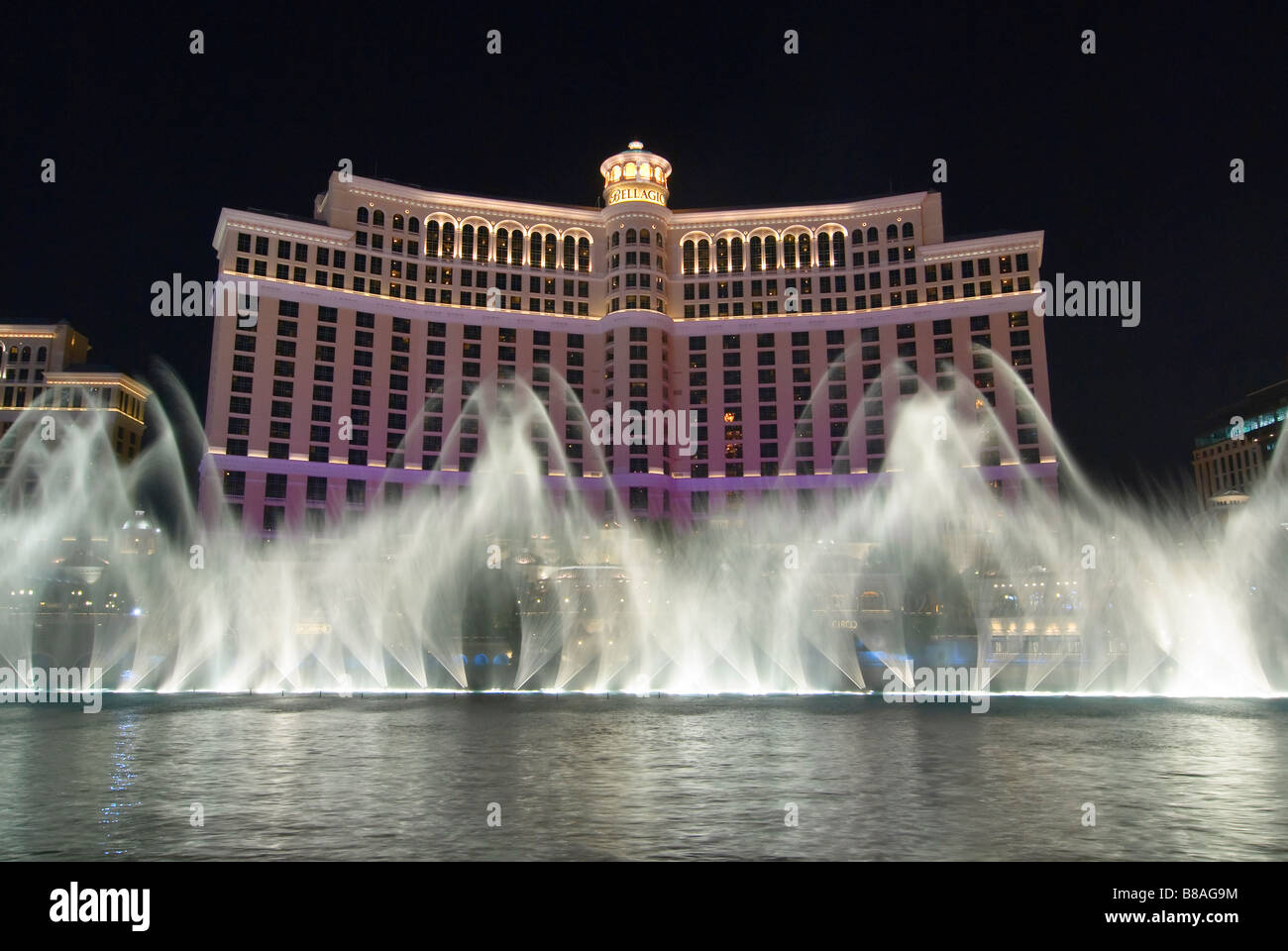 Bellagio Hotel and Casino at night Stock Photo - Alamy