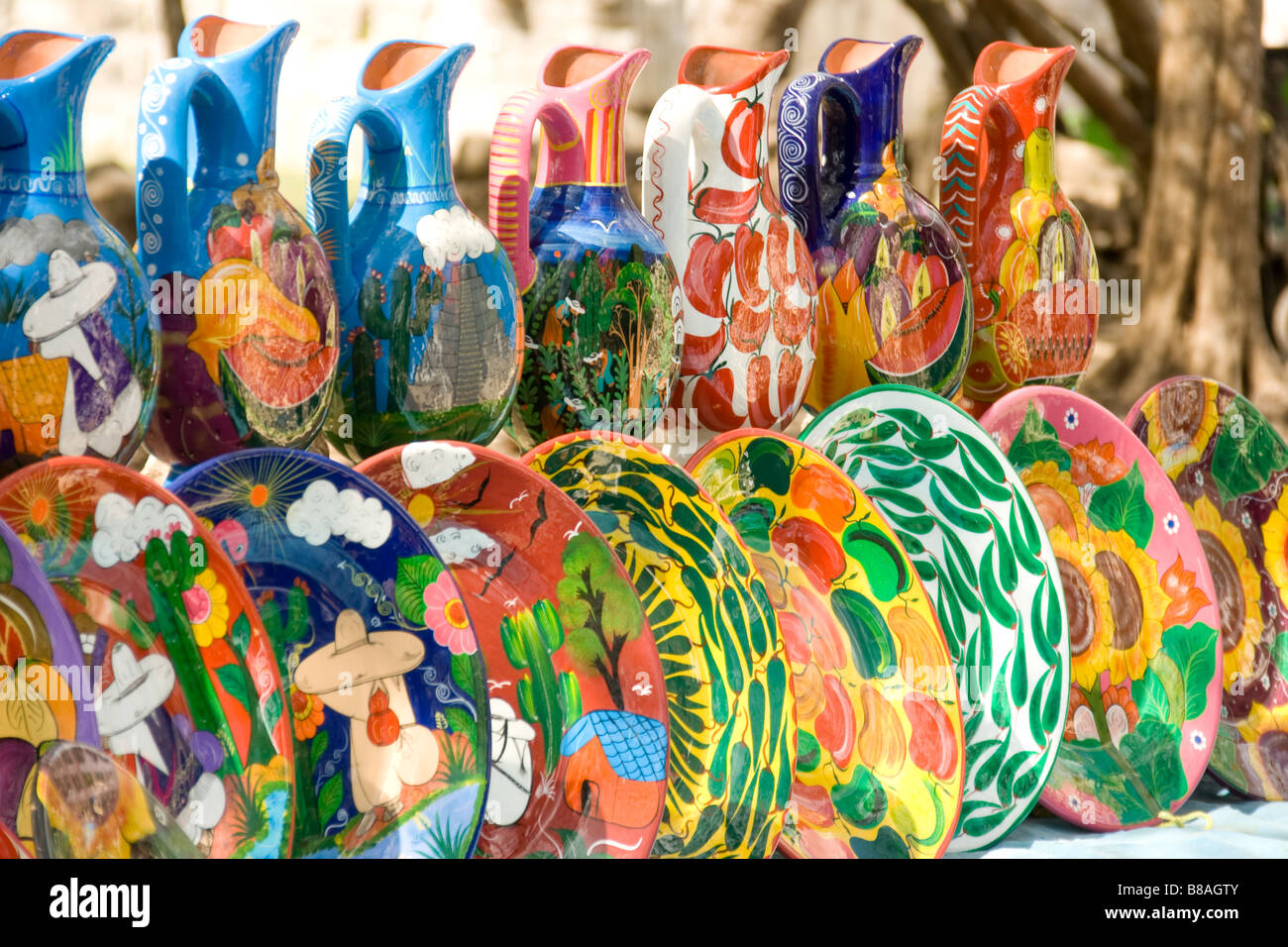 Mexican craft hi-res stock photography and images - Alamy
