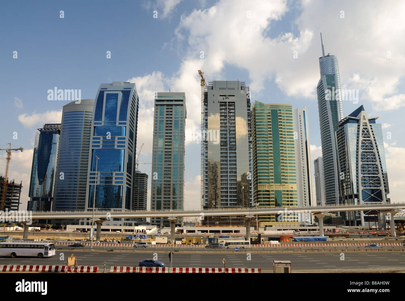 Construction at the Sheikh Zayed Road in Dubai Stock Photo - Alamy