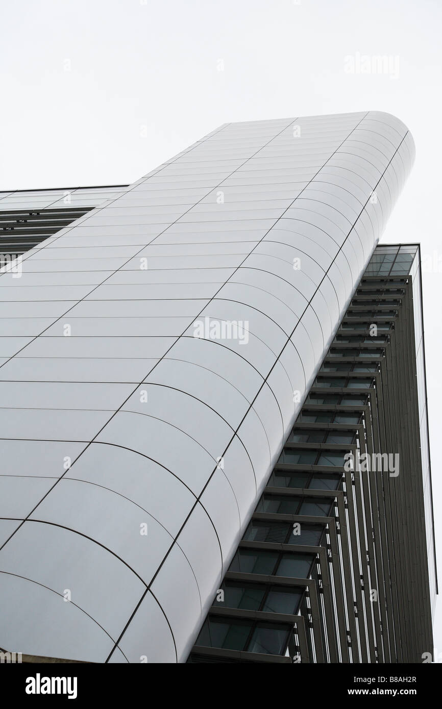 Leeds modern building hi-res stock photography and images - Alamy