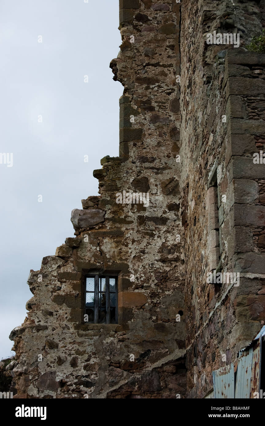 Dunbar castle ruins hi-res stock photography and images - Alamy