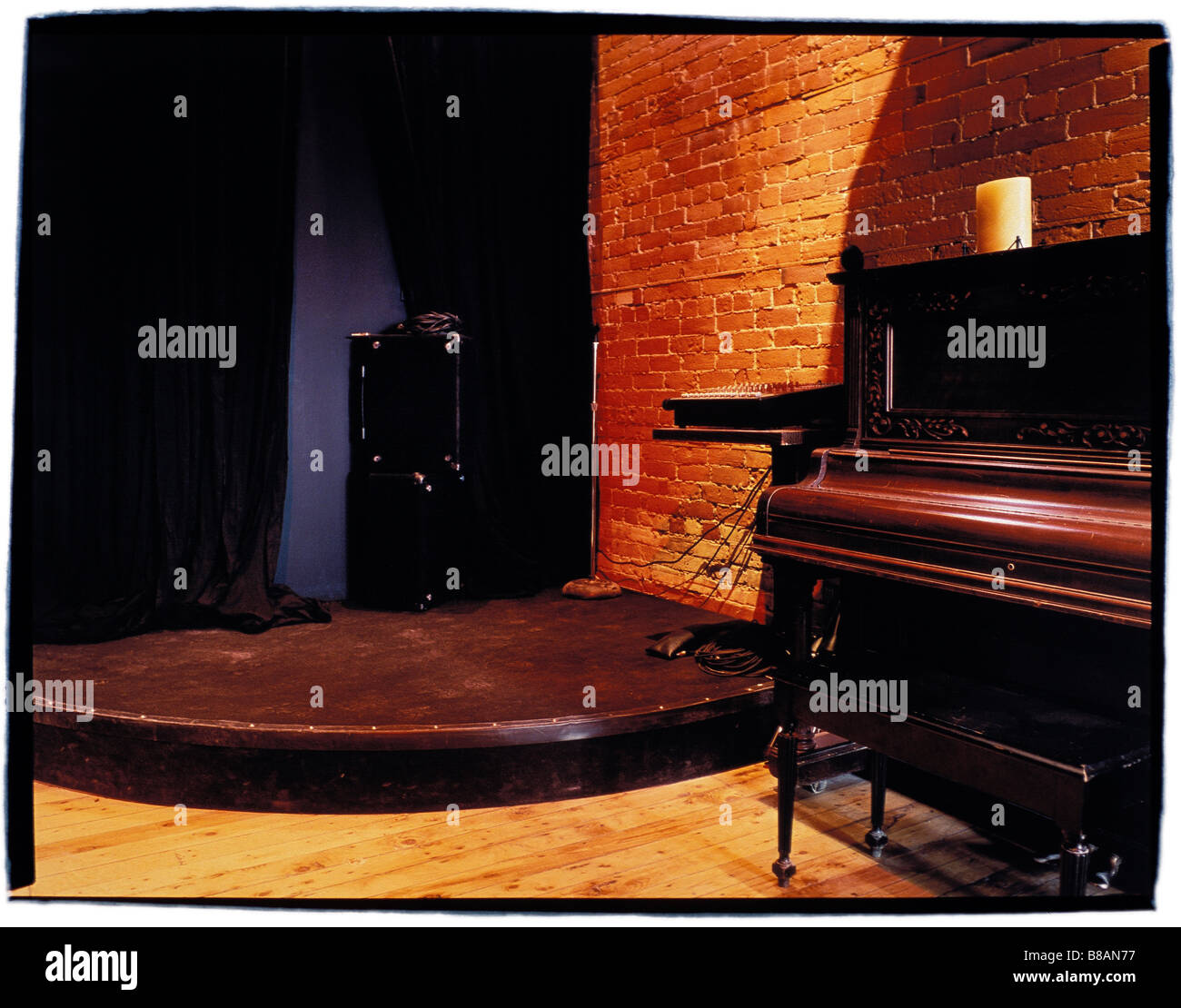 The Art Bar Stage, Toronto,OnOntario Stock Photo - Alamy