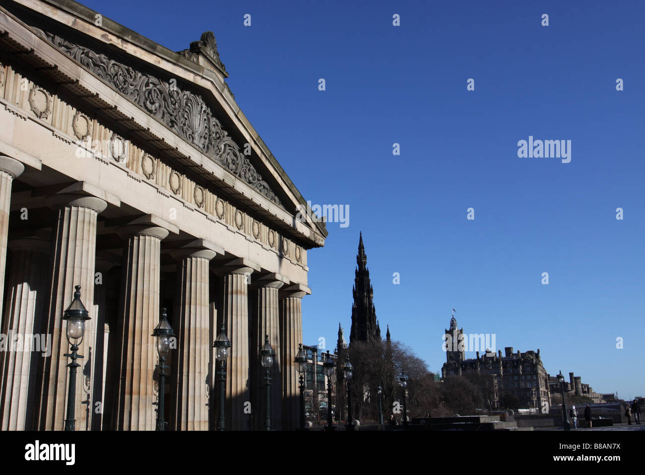 columns of Royal Scottish Academy Edinburgh February 2009 Stock Photo ...