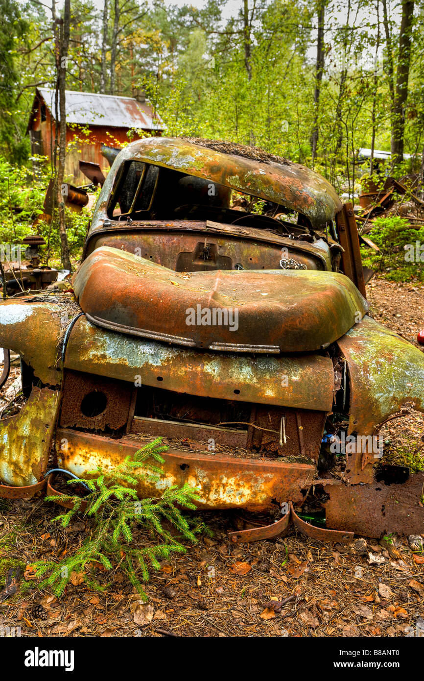 Auto cemetery hi-res stock photography and images - Alamy