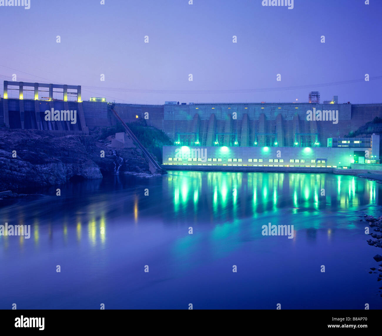 Dam Manicouagan River, Manic Two, Quebec Stock Photo - Alamy