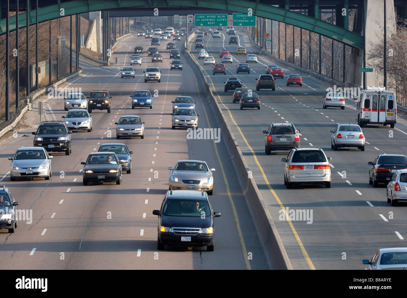 Don valley expressway hi-res stock photography and images - Alamy