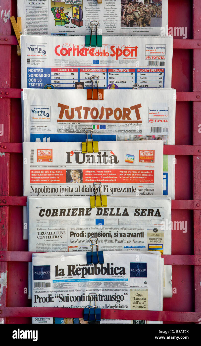 Display of all the major Italian newspapers, Italy Stock Photo - Alamy