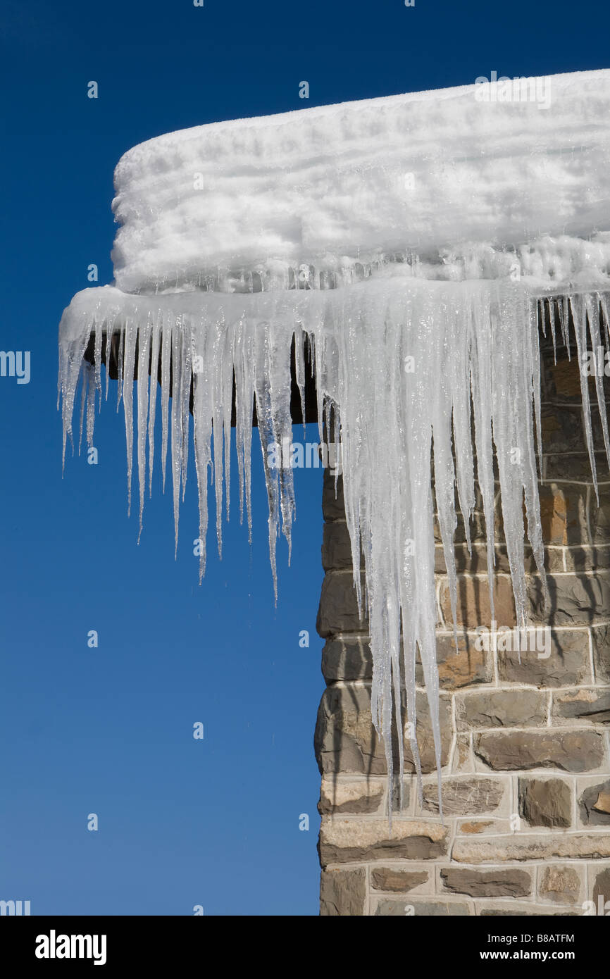 Ice hanging from wall hi-res stock photography and images - Alamy