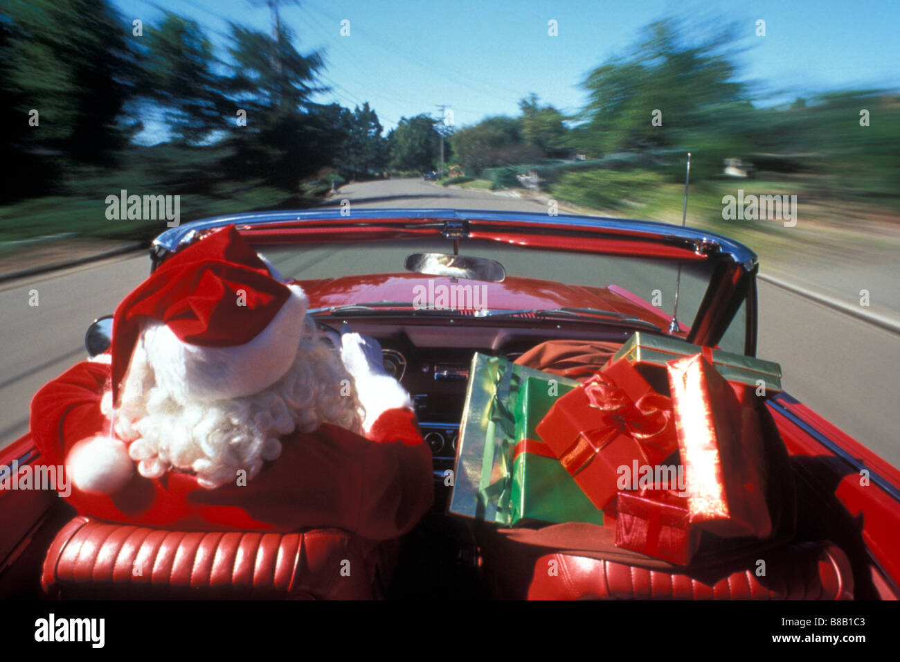 Red convertible windshield hi-res stock photography and images - Alamy