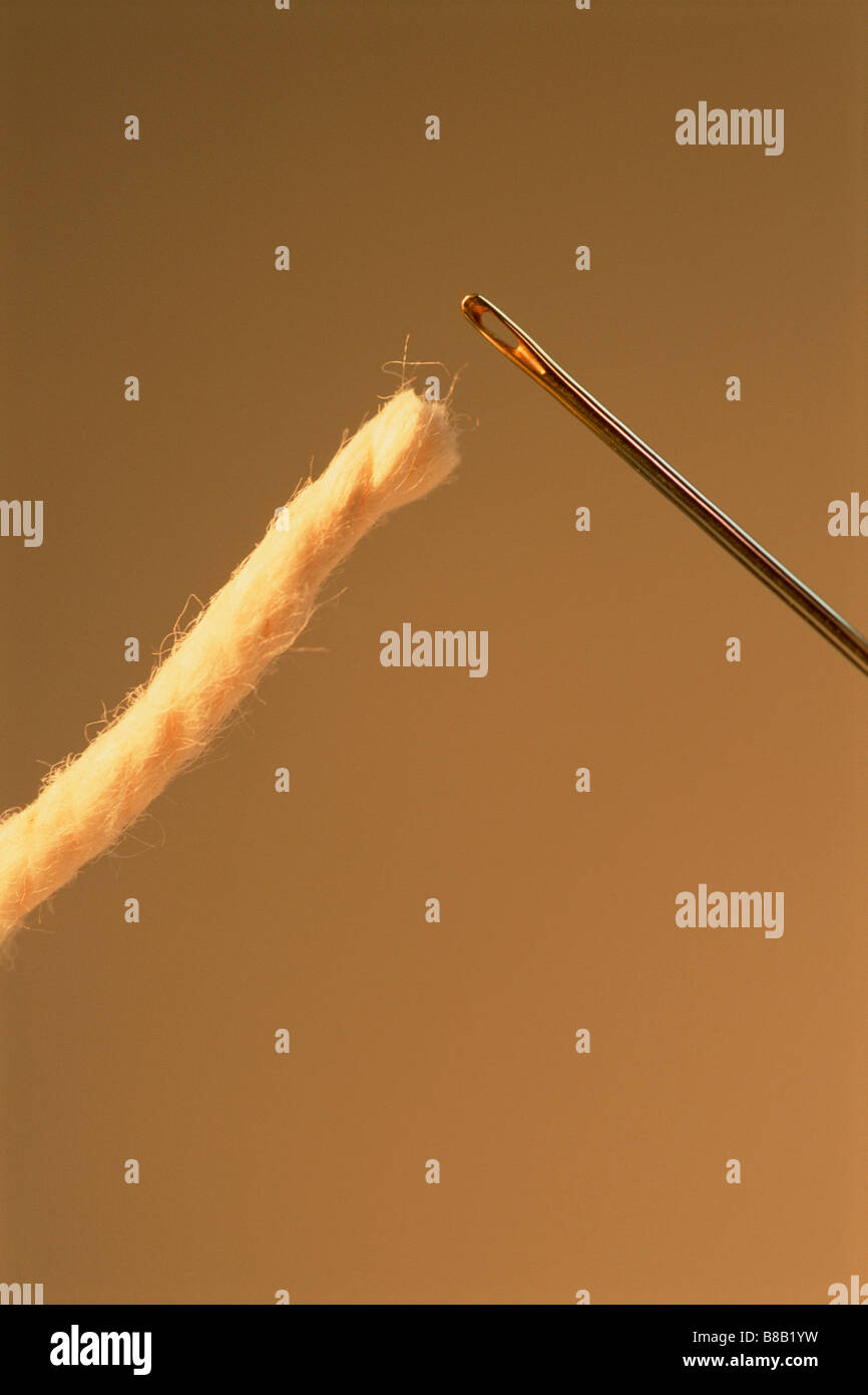 Needle thick string hi-res stock photography and images - Alamy
