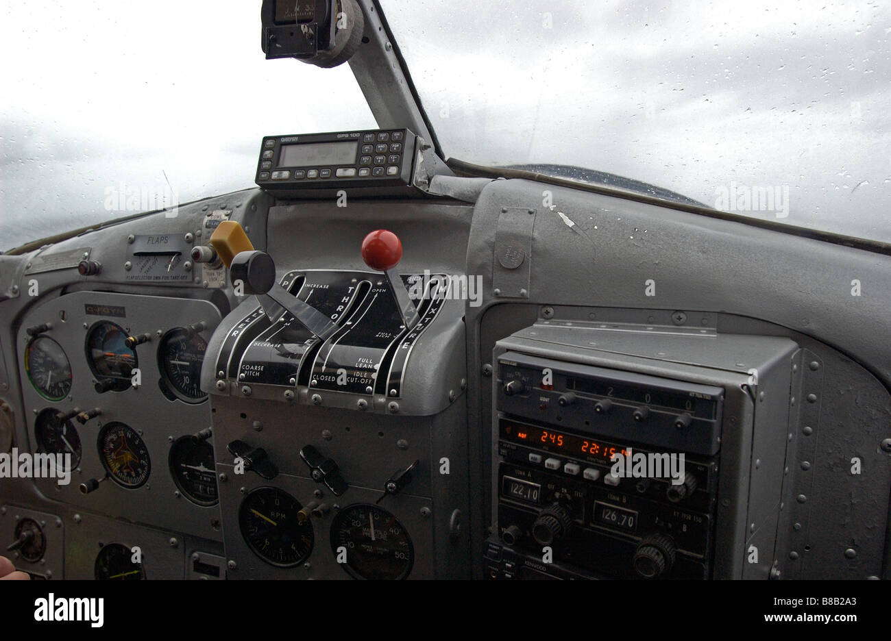 Float plane cockpit hi-res stock photography and images - Alamy
