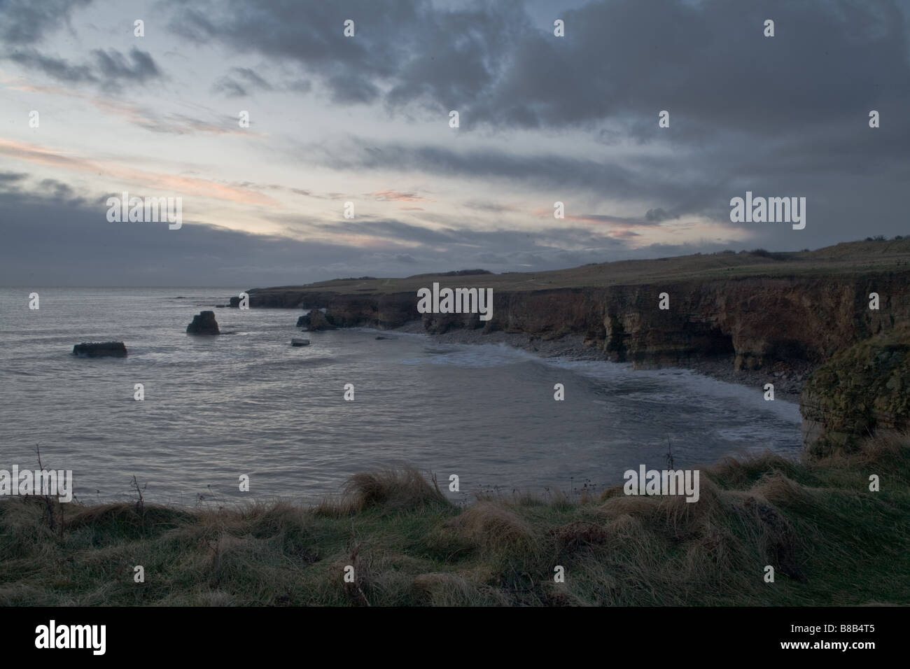 Sunrise south shields hi-res stock photography and images - Alamy