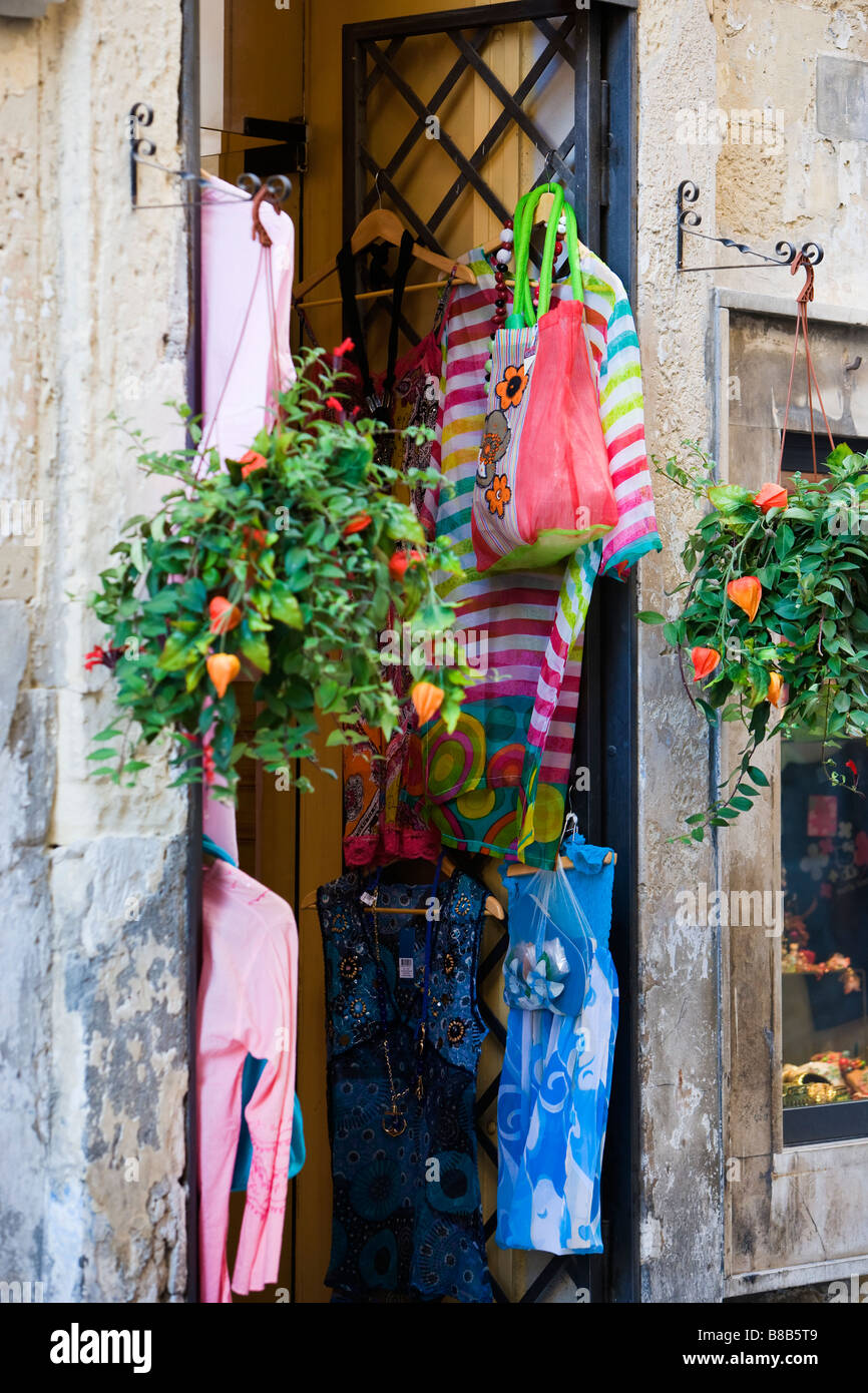 Outside a shop hi-res stock photography and images - Alamy