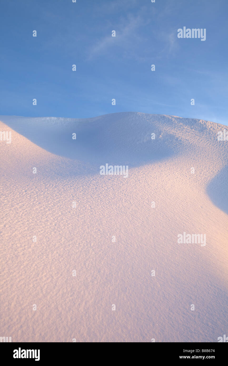 Snow landscape minimal silent hi-res stock photography and images - Alamy