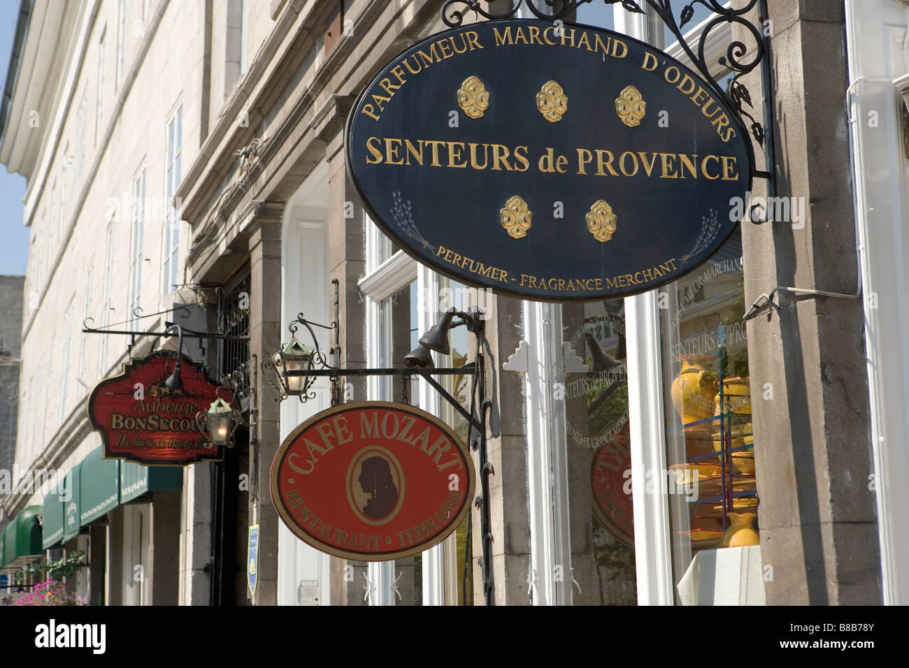 Rue st paul quebec hi-res stock photography and images - Alamy