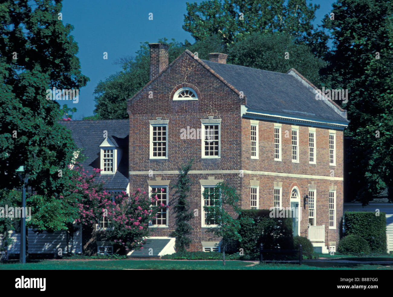 Cole house hi-res stock photography and images - Alamy