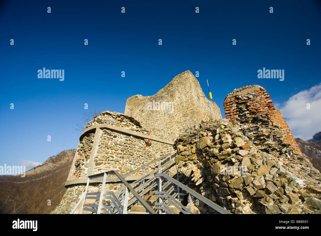 Landscape with ruins of Dracula s fortress in Romania Stock Photo - Alamy