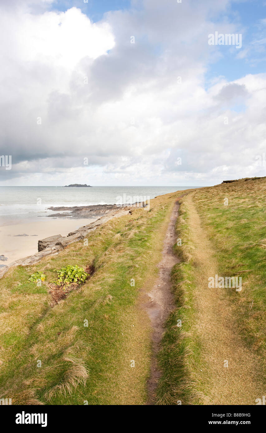 cliff top footpath heading towards sea and sky Stock Photo - Alamy