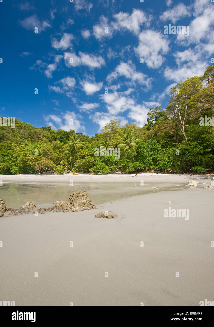 Quepos hi-res stock photography and images - Alamy