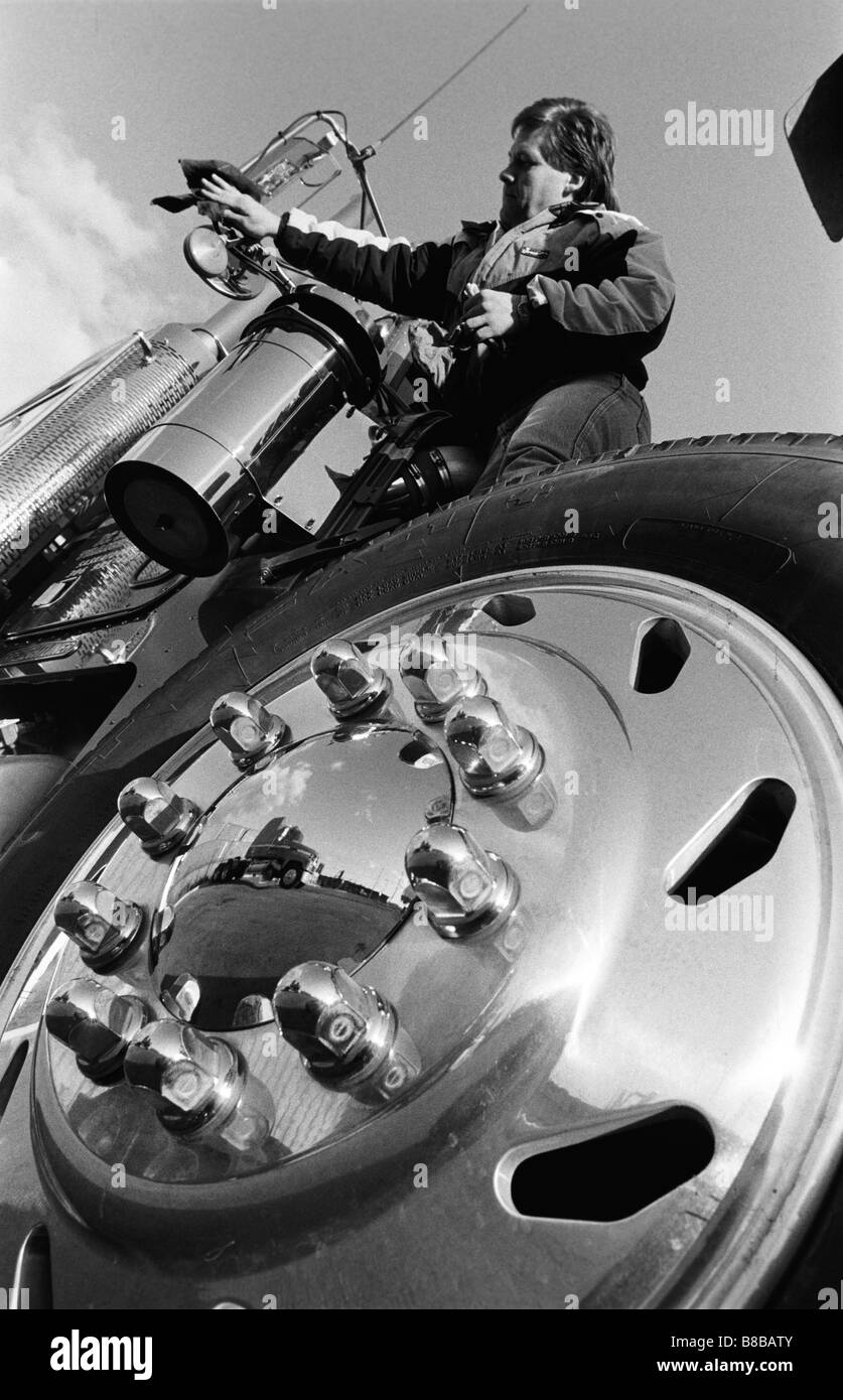 Worker cleaning Black and White Stock Photos & Images - Alamy