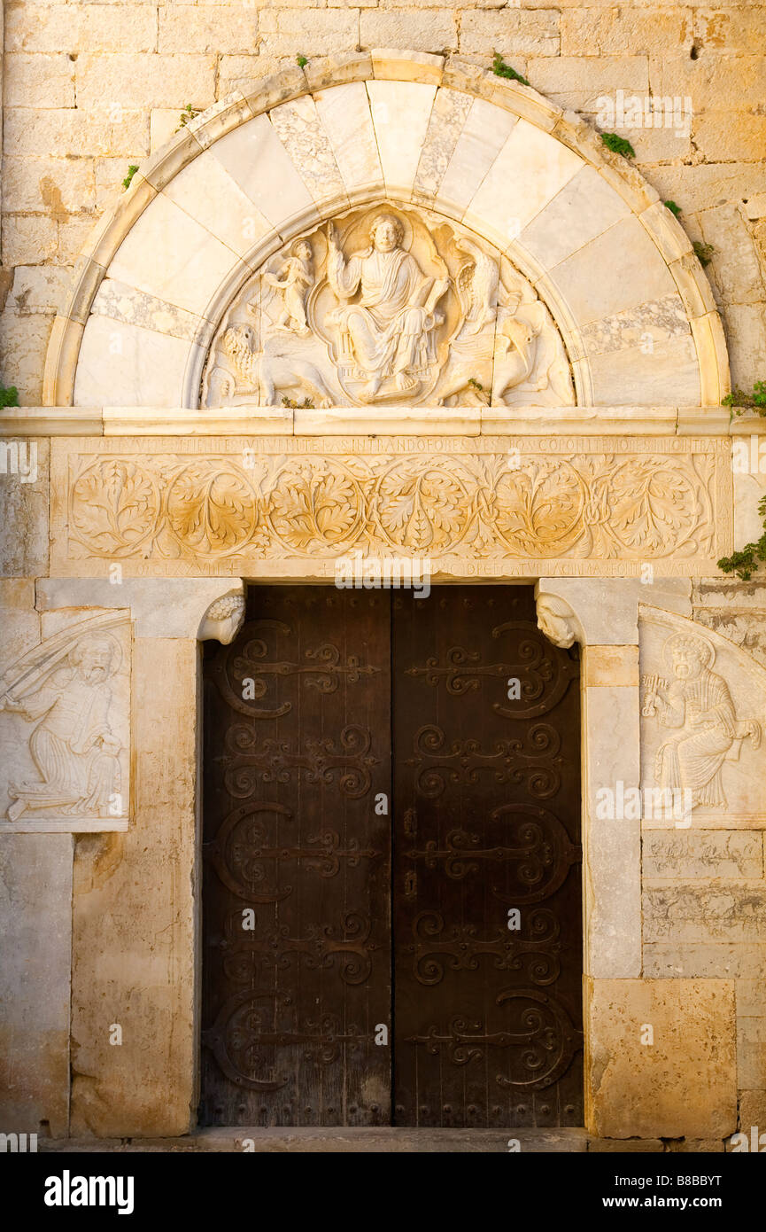 Maguelone cathedral hi-res stock photography and images - Alamy