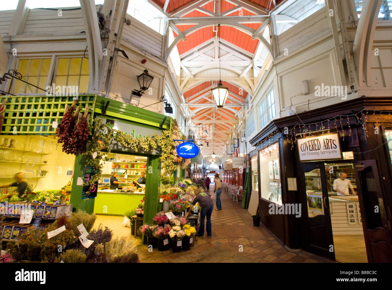 Oxford covered market hi-res stock photography and images - Alamy