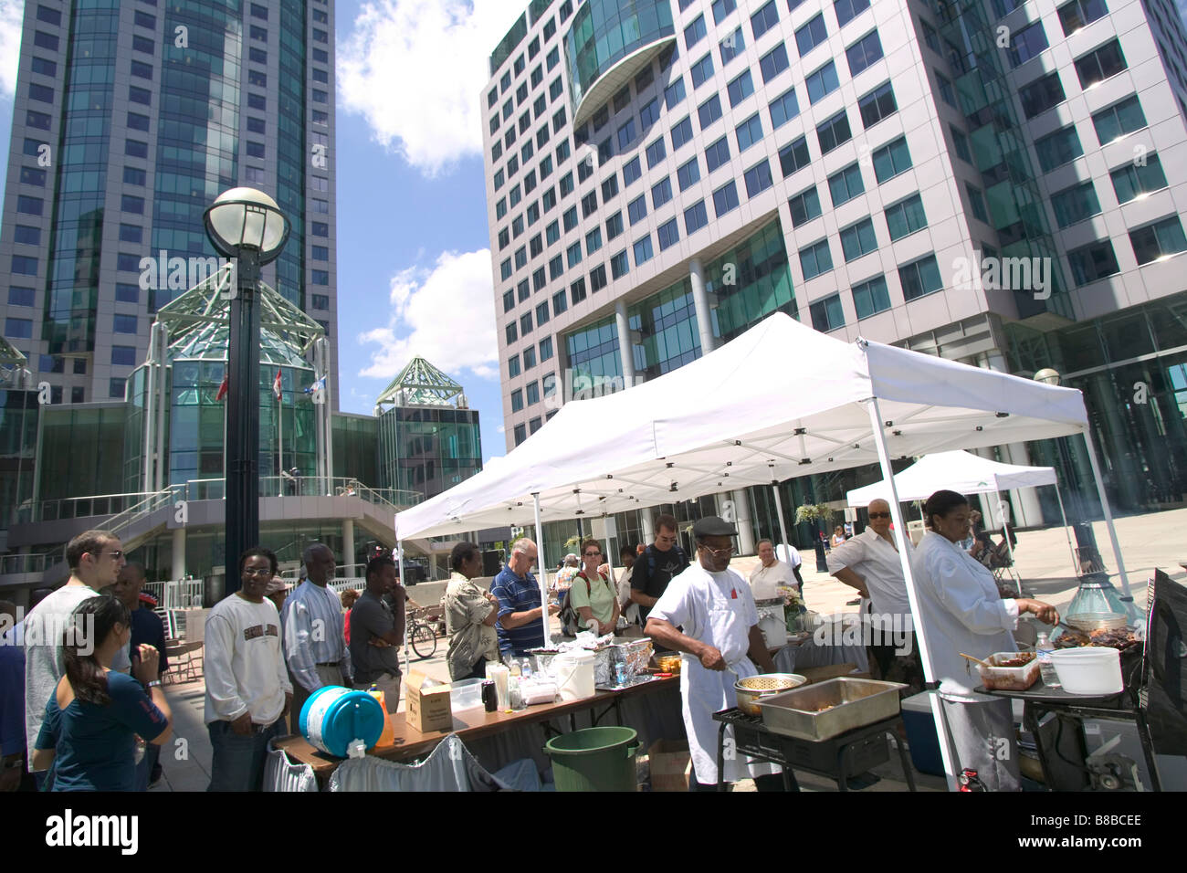 Barbecue Metro Center, Toronto,Ontario Stock Photo - Alamy