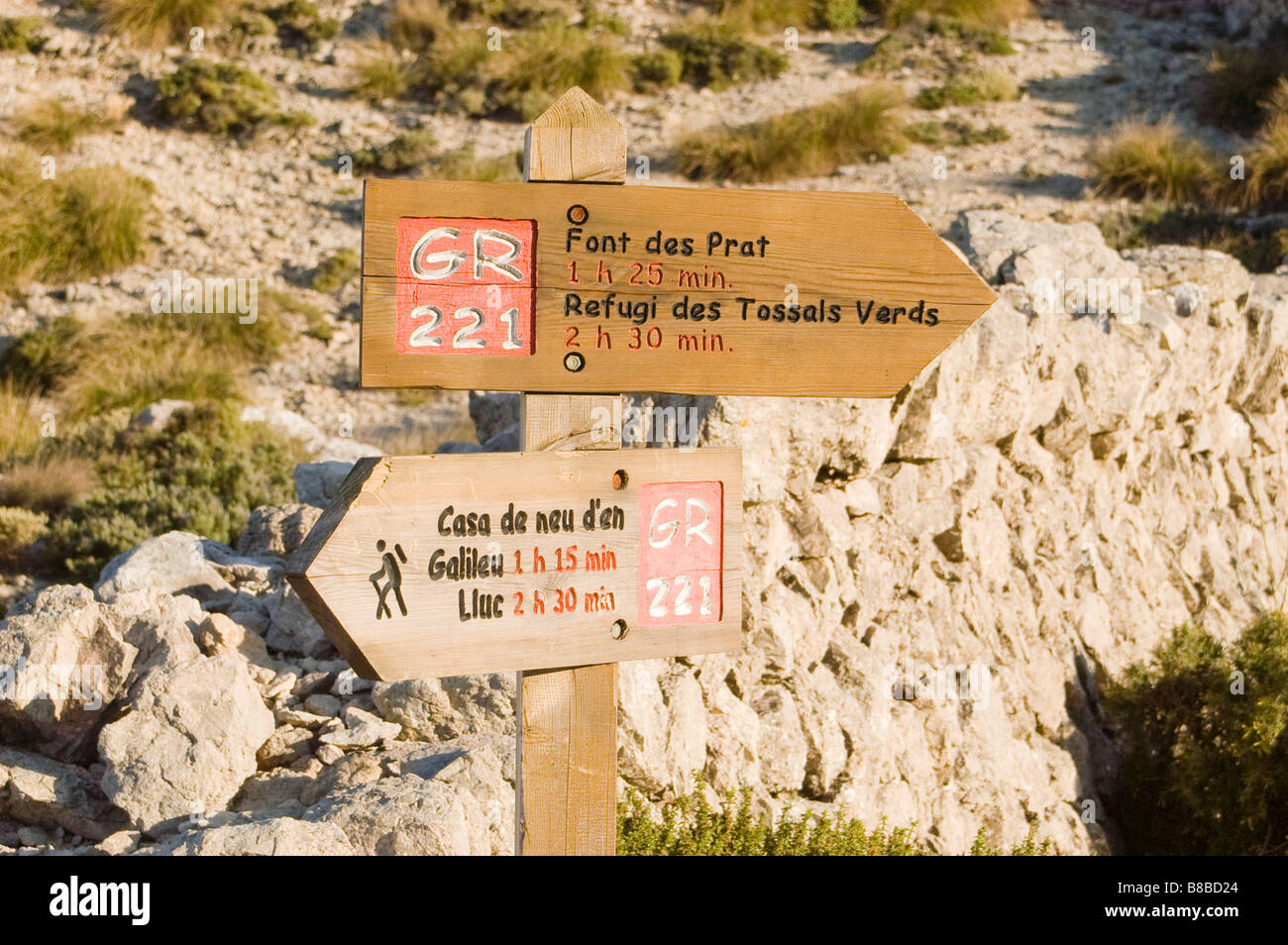 Gr 221 mallorca hi-res stock photography and images - Alamy