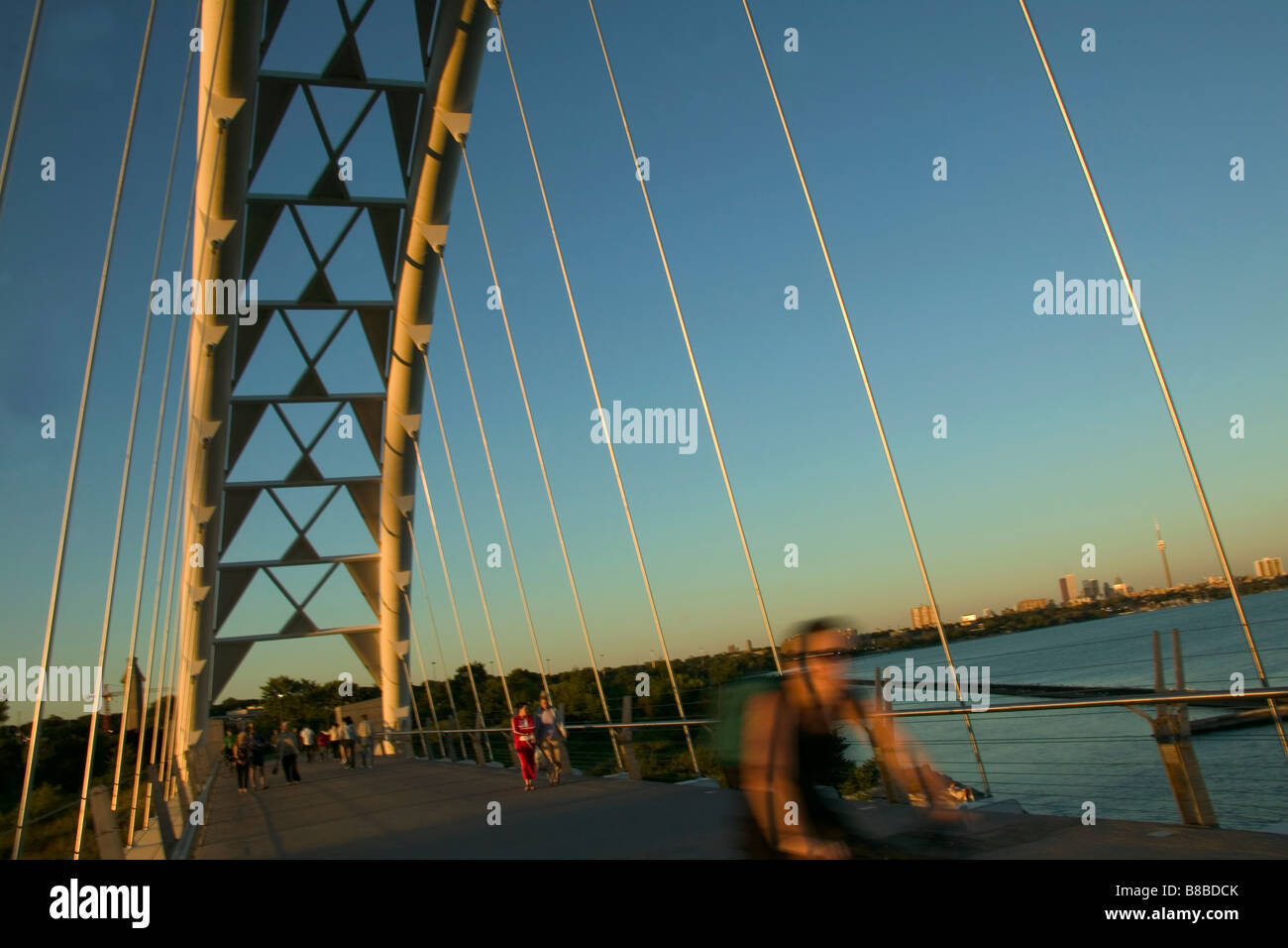 Image of the humber bridge hi-res stock photography and images - Alamy