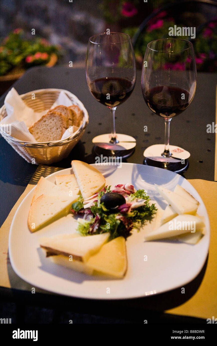 Cheese, bread and wine Stock Photo - Alamy
