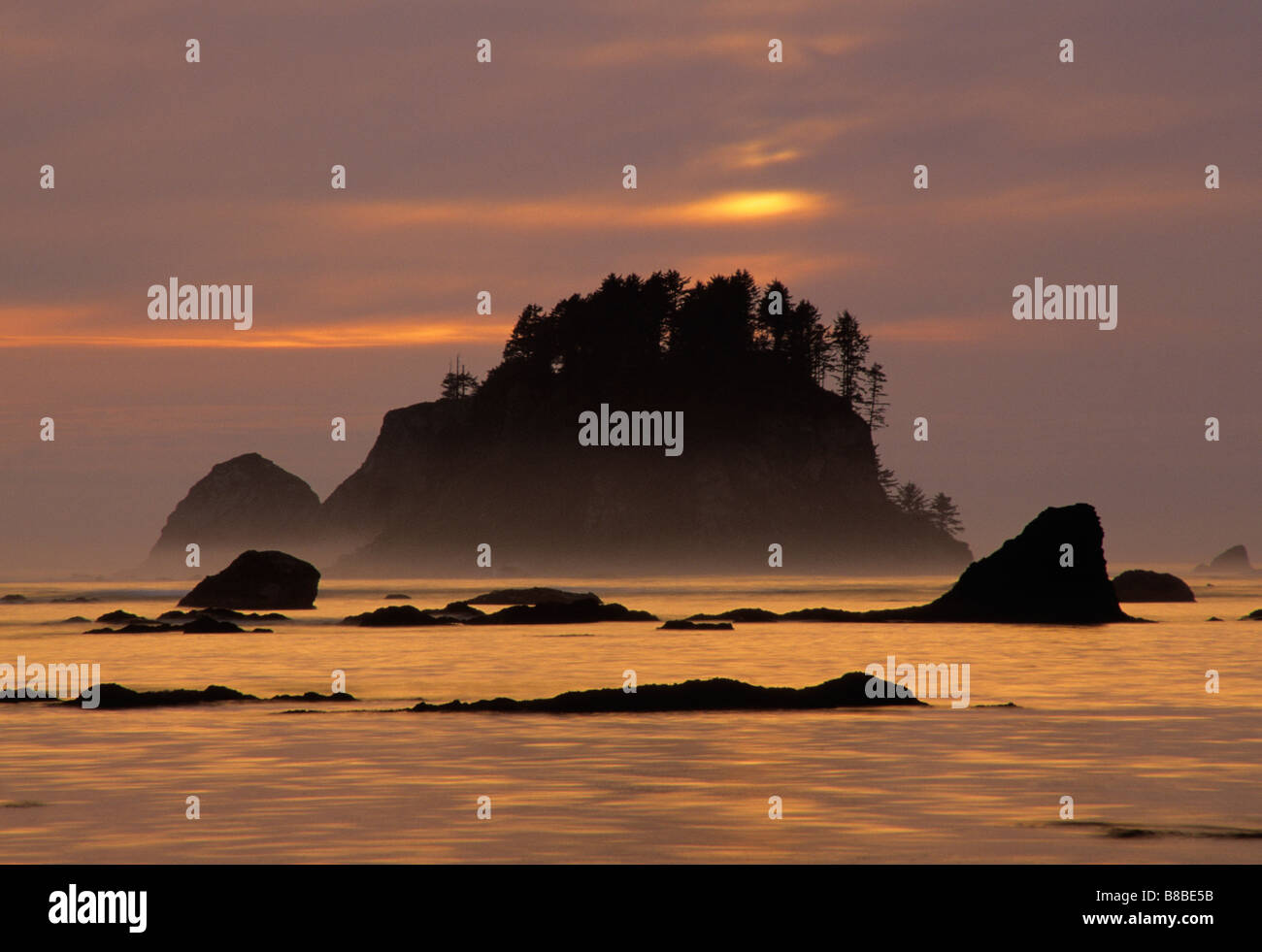 Cape alava hi-res stock photography and images - Alamy