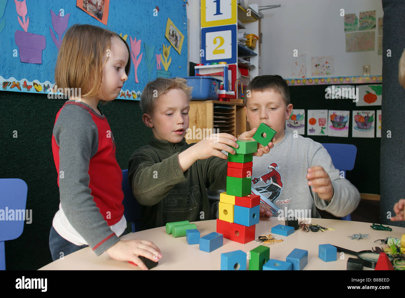 Kids Building Blocks Classroom Stock Photo - Alamy