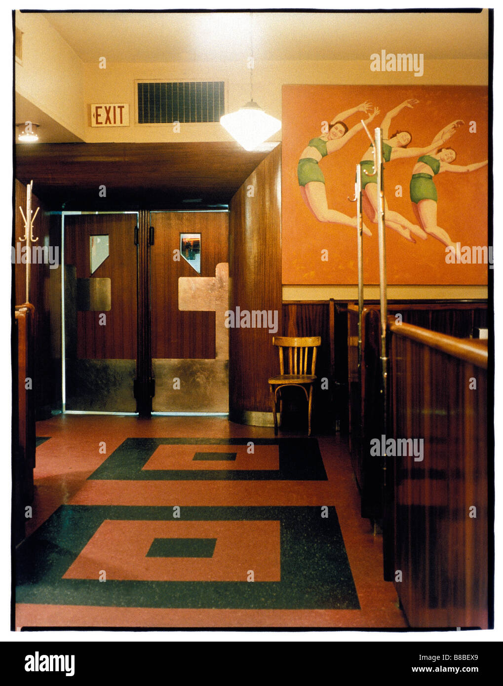 FV5231, Isabelle Schnoeckel; Doors Vintage Diner Stock Photo - Alamy
