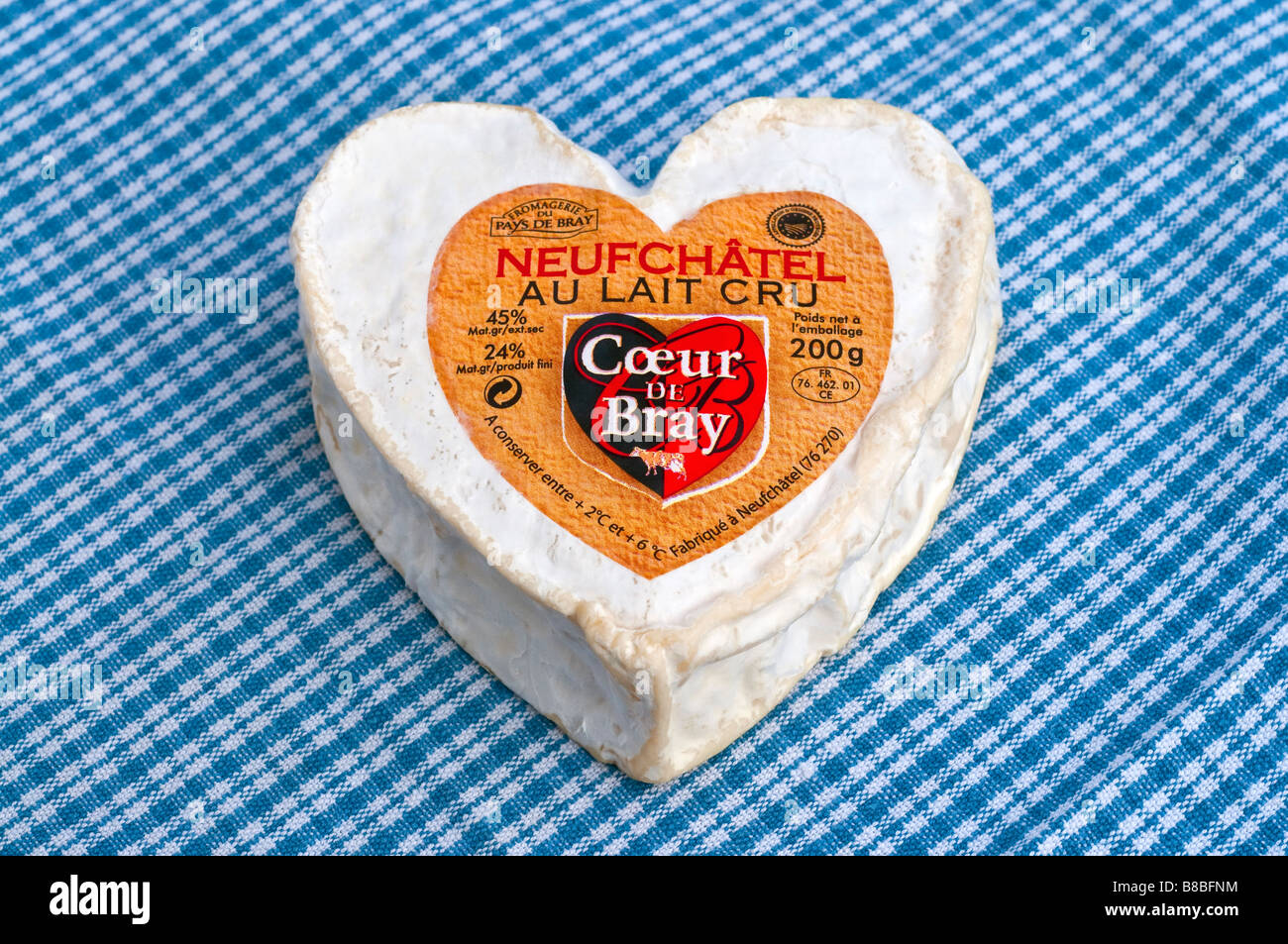 Full fat milk label hi-res stock photography and images - Alamy